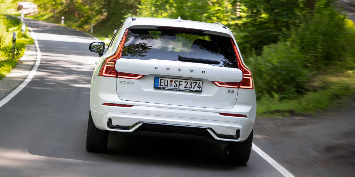 Volvo XC60 vs. BMW X3: Wer macht das Rennen? | MeinAuto.de